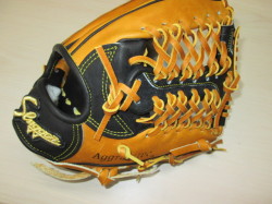 鳥谷モデル 軟式オーダーグローブ 入荷! 久保田スラッガーの 鳥谷モデル 軟式オーダーグローブ 入荷! 久保田スラッガーの